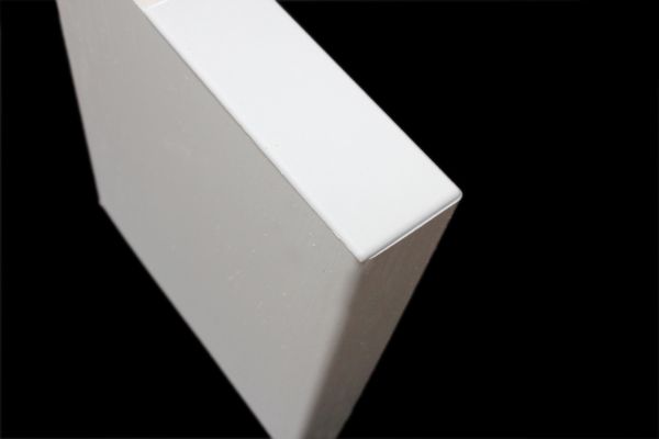 End Cap for Reveal Liner (white woodgrain)